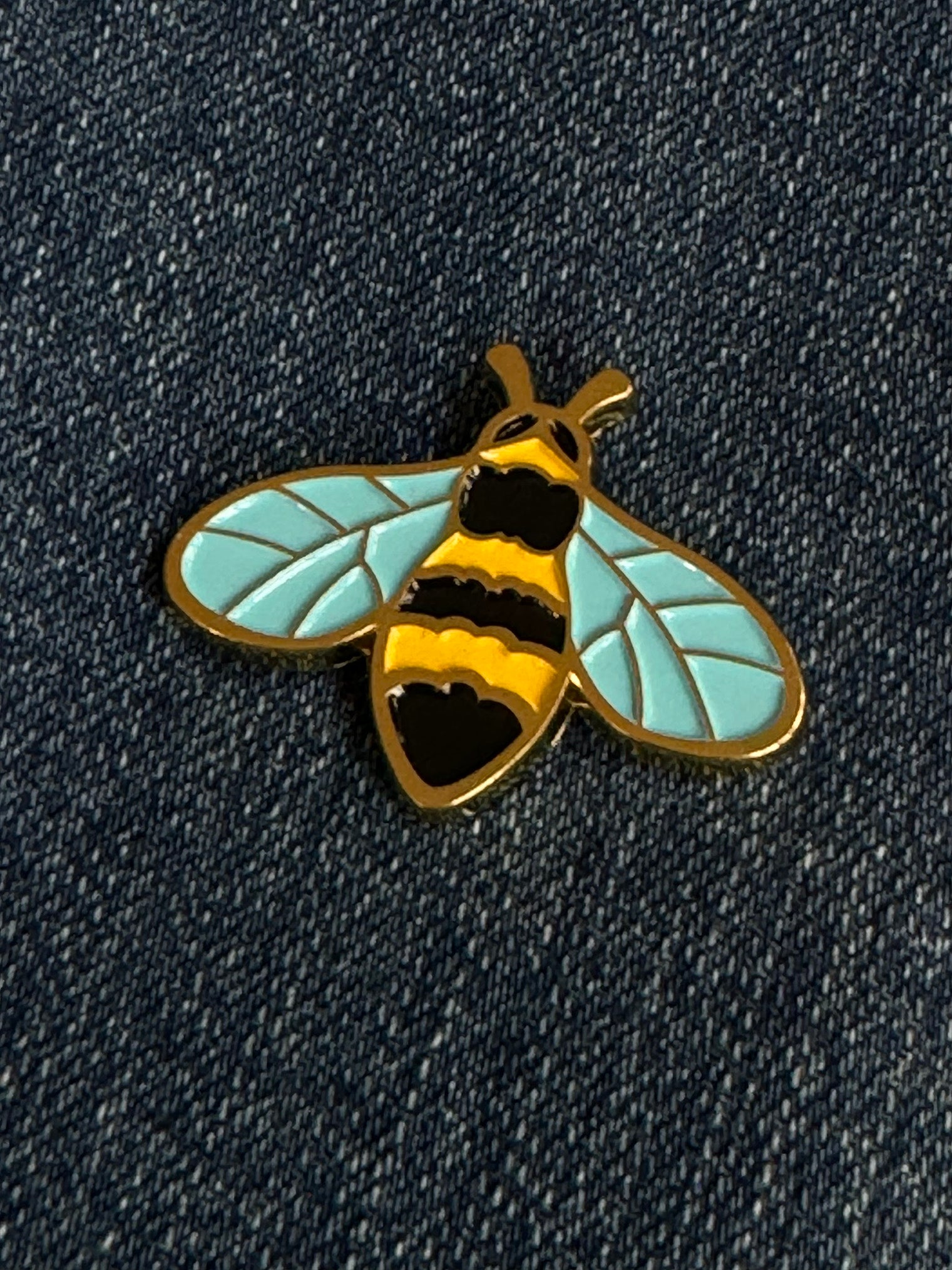 Bee Pins – Kailua Honey